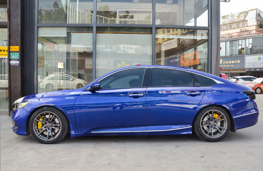 4ピストン カリパスのホンダ・アコード/ホンダ・アコードクーペ大きいブレーキ キットを競争させる大きいブレーキ キットP40NSの高い信頼性TEIのためのBBK